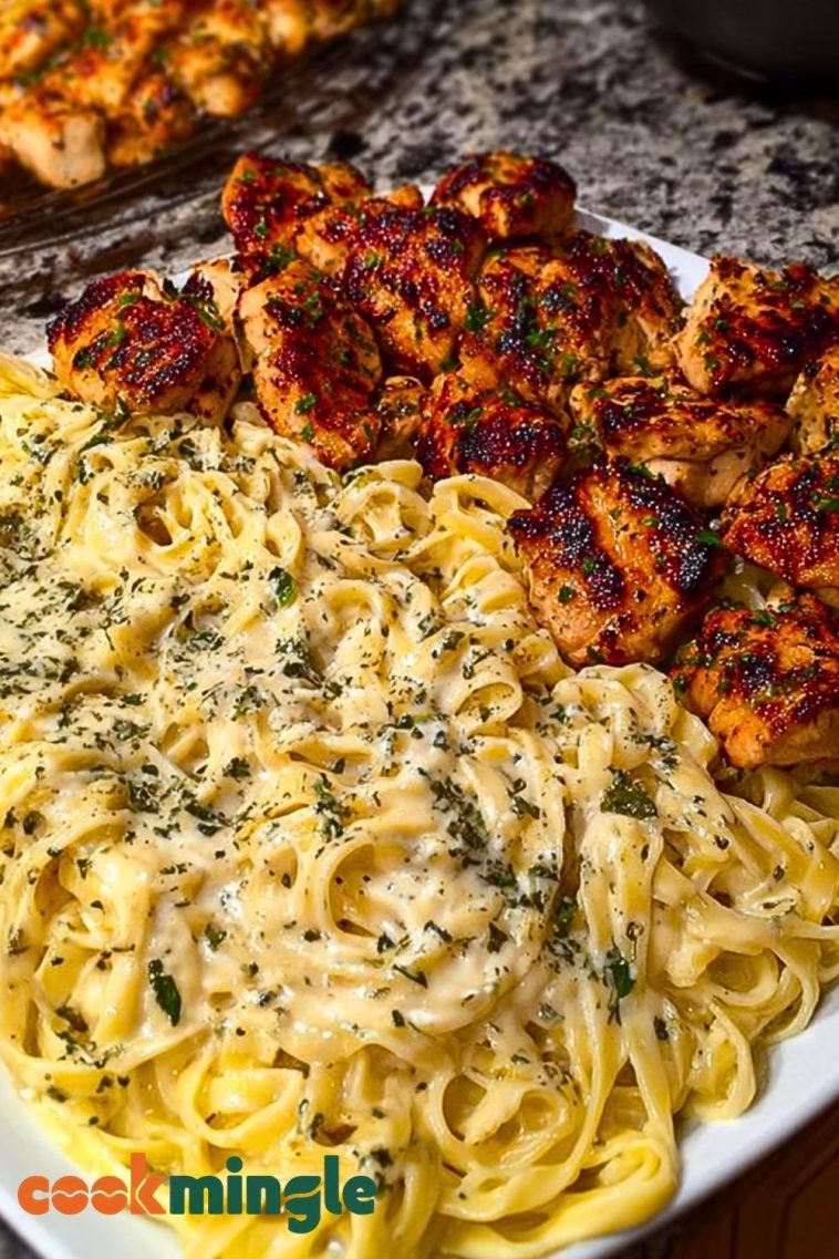 Creamy Garlic Butter Chicken & Linguine in Alfredo Sauce - Cook Mingle