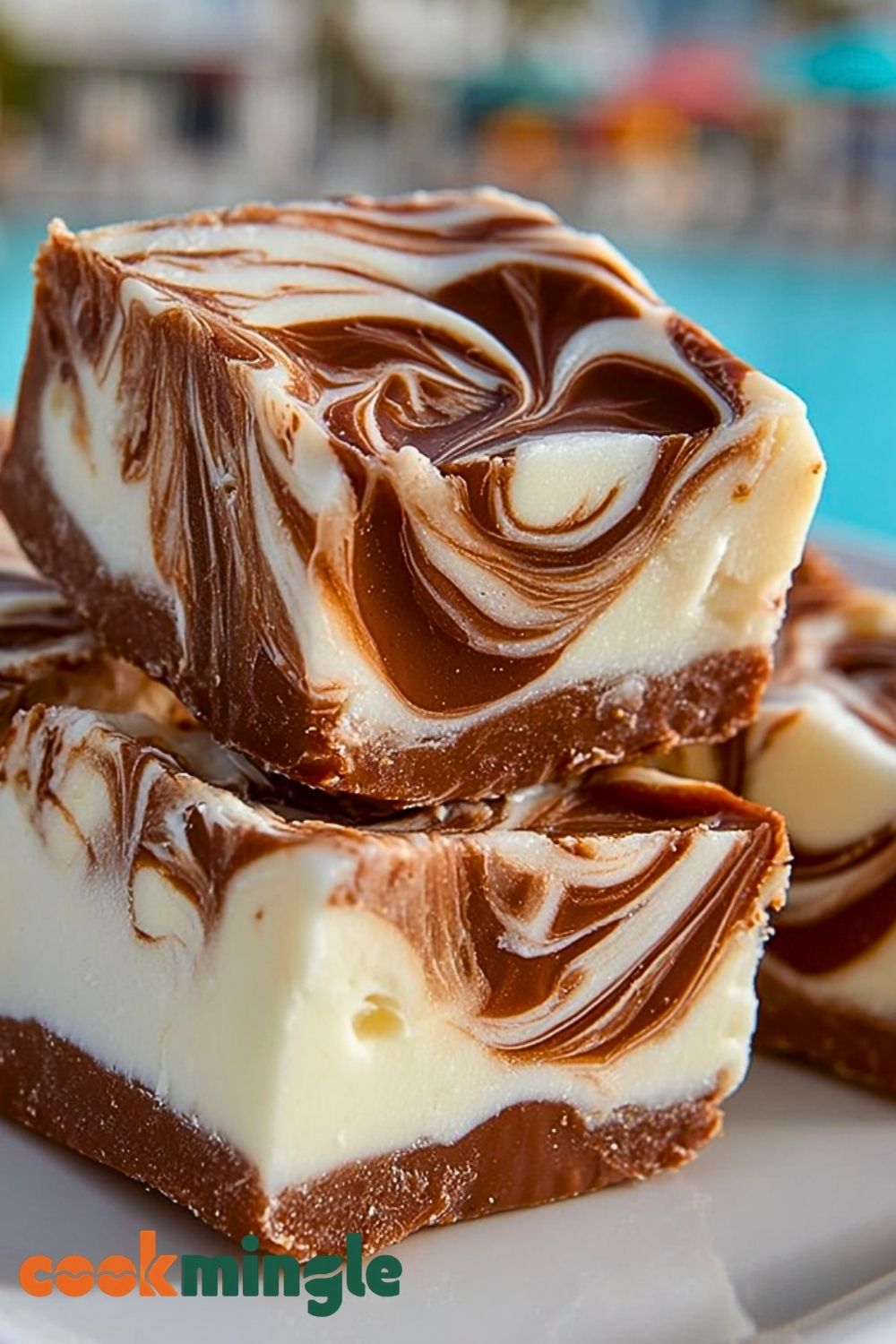 Easy Marshmallow Swirl Fudge - Cook Mingle