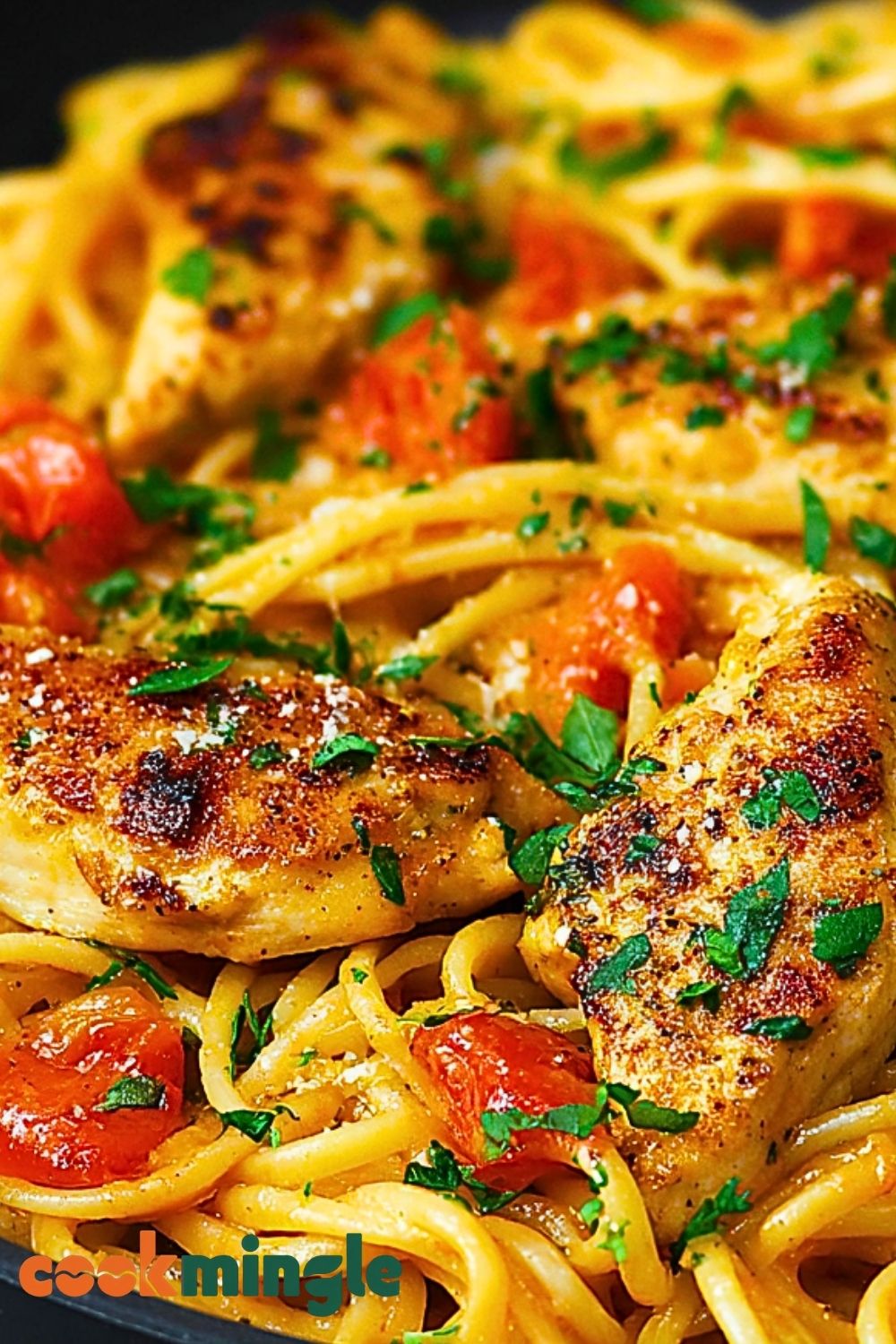 Garlicky Saucy Pasta That Brings Everyone to the Table - Cook Mingle
